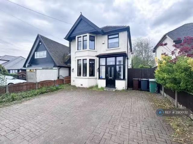Deal! 2 BA 4 bedroom detached house for rent in Mains Lane, Po.