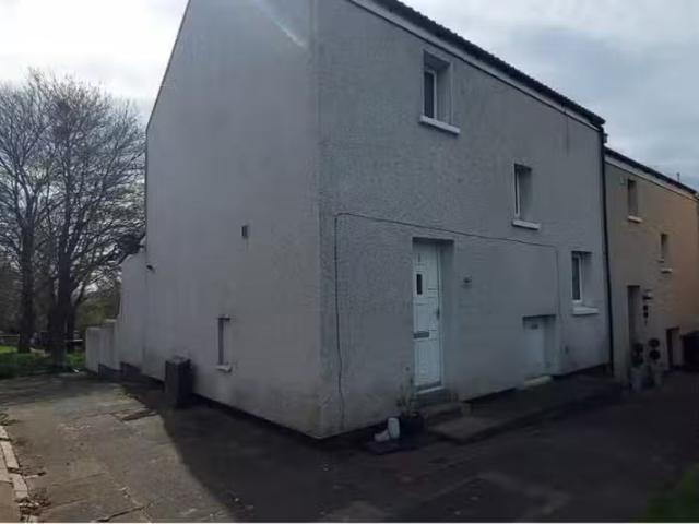 For Rent! 2 BA 4 bedroom end of terrace house for rent in 28 B.