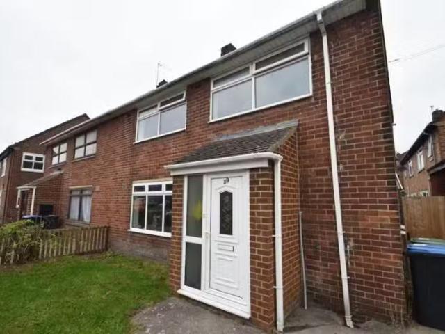 Deal! 2 BA 4 bedroom house for rent in Newton Drive, Durham, DH1