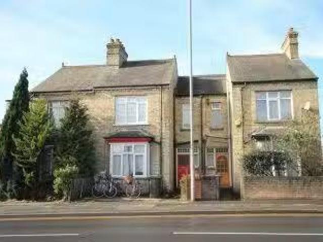 Charming 2 BA 4 bedroom semi detached house for rent in Elizab.
