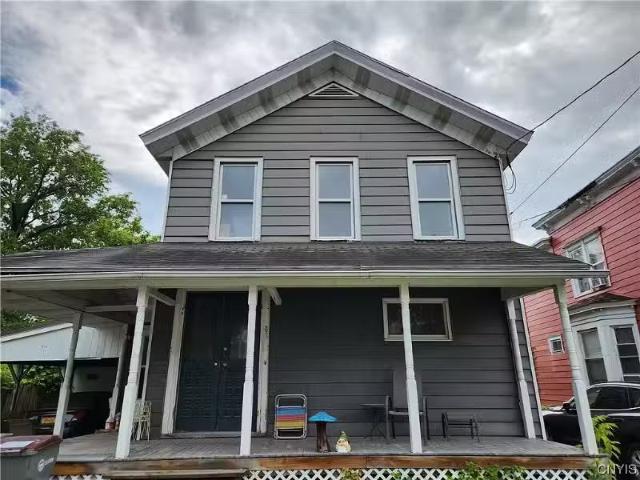 Charming 2 Bed / 1 Bath Unit in Rome, NY $1000 221 Turin St.
