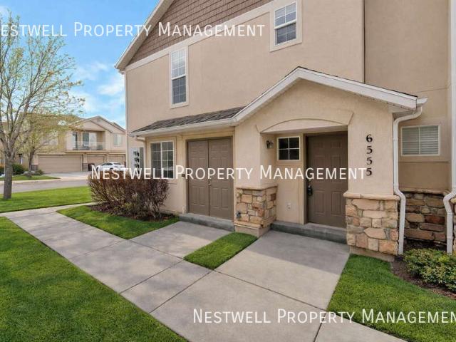 Charming 2 bed Townhome in West Jordan