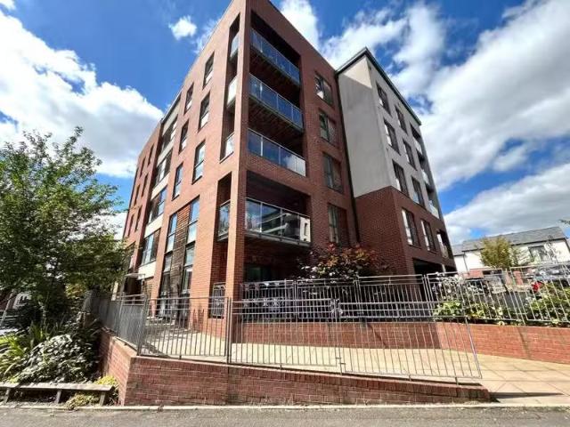 For Rent! 2 bedroom apartment for rent in Madison Walk, B15