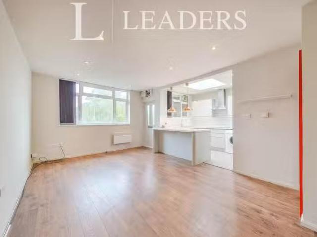 New 2 bedroom apartment for rent in New House Park, AL1