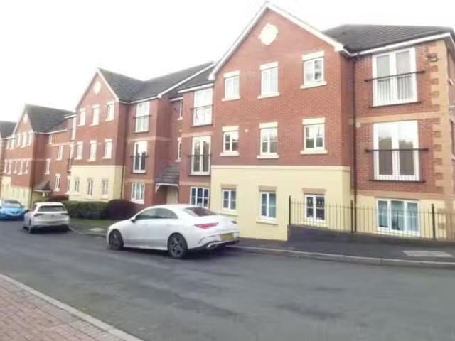 Charming 2 bedroom apartment for rent in Newton Road, Great Ba.