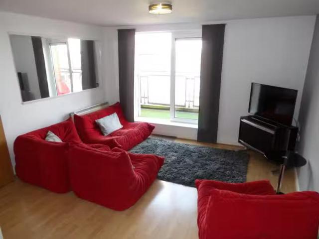 Nice 2 bedroom apartment for rent in Heritage Court, B18