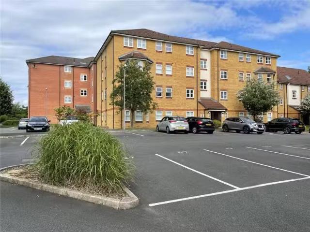 For Rent! 2 bedroom apartment for rent in Lentworth Court, Liv.