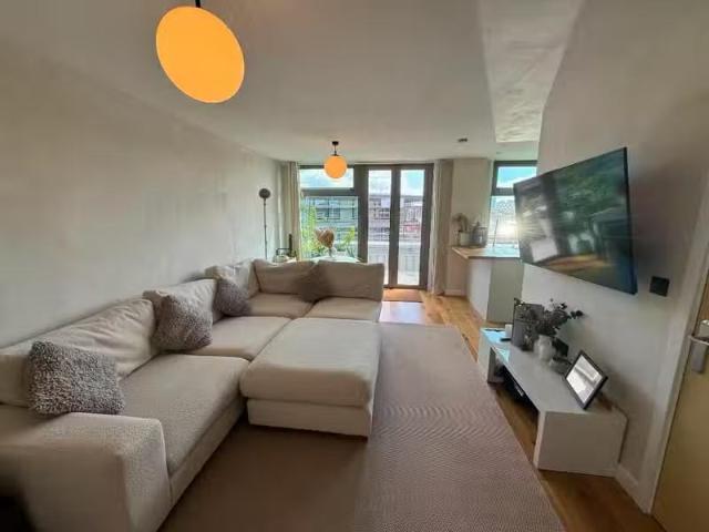Just in! 2 bedroom apartment for rent in Platinum Apartments.