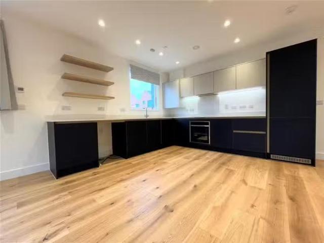 Just in! 2 bedroom apartment for rent in The Tannery, Holt, BA14