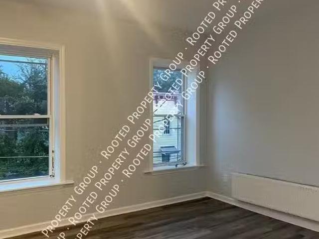 Charming 2 Bedroom Apartment in Prime Albany Location 28 Alba.
