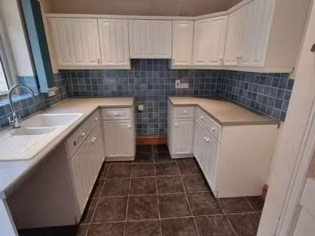 Rental! 2 bedroom bungalow for rent in Church Close, Evercreec.