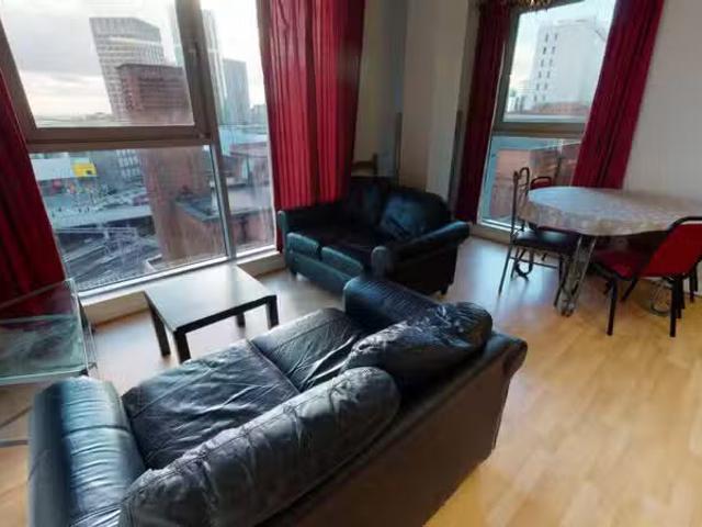 Cozy 2 bedroom flat for rent in 413 St Martins Gate, 5 Worcest.