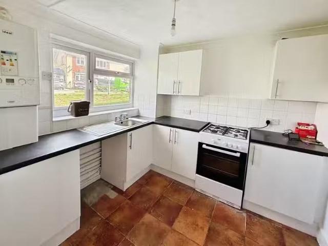 Rental! 2 bedroom flat for rent in Hermes Place, Ilchester, BA22