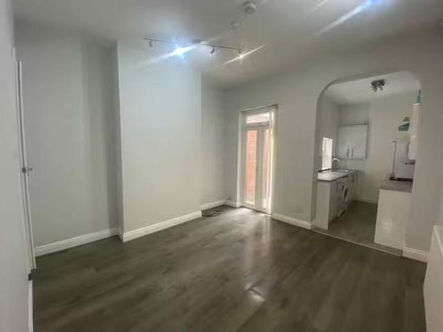 Cozy 2 bedroom house for rent in Alton Road, Selly Oak, B29