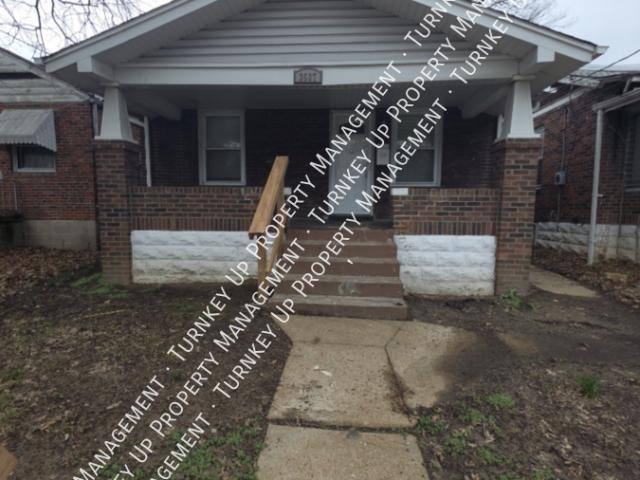 Move In & Save $500 on Your First Month’s Rent – 3507 Colonial Ave | 2BR/1BA | Section 8 Accepted!