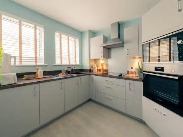 Just in! 2 bedroom retirement property for rent in Rainsford R.