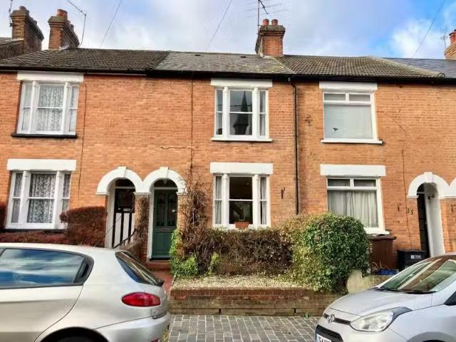 For Rent! 2 bedroom terraced house for rent in Walton Street.