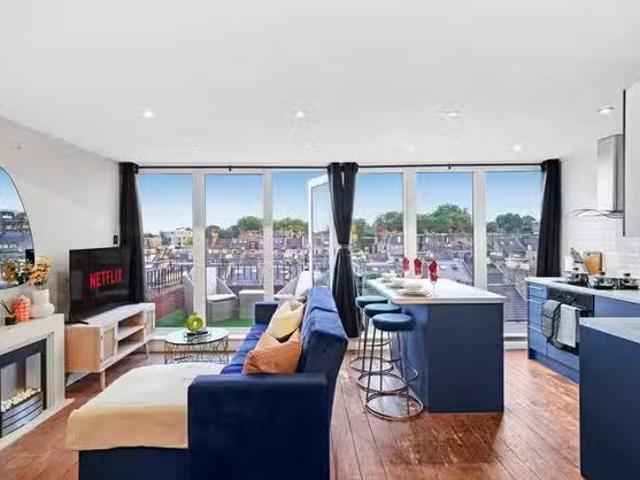 Cheap 2 BR Effie Rd
