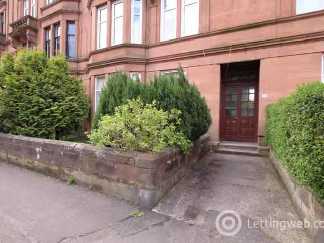 Just in! 2 BR Property to rent in Ancaster Drive, Anniesland.