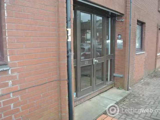 Nice 2 BR Property to rent in Glasgow, Lanarkshire, G20