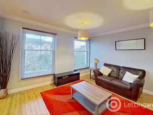 Deal! 2 BR Property to rent in Grandfield, Edinburgh, EH6