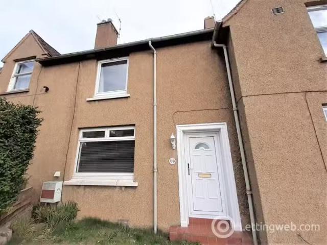 For Rent! 2 BR Property to rent in Dunpender Drive, Haddington.