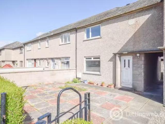 Nice 2 BR Property to rent in Elm Path, Arbroath, Angus, DD11.