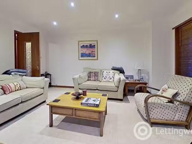Rental! 2 BR Property to rent in Knockard Avenue, Pitlochry, P.