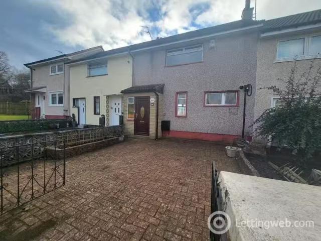 Charming 2 BR Property to rent in Lismore Drive, Paisley, Renf.
