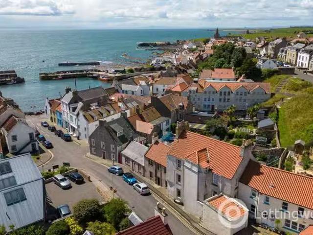 Just in! 2 BR Property to rent in Station Road, Fife