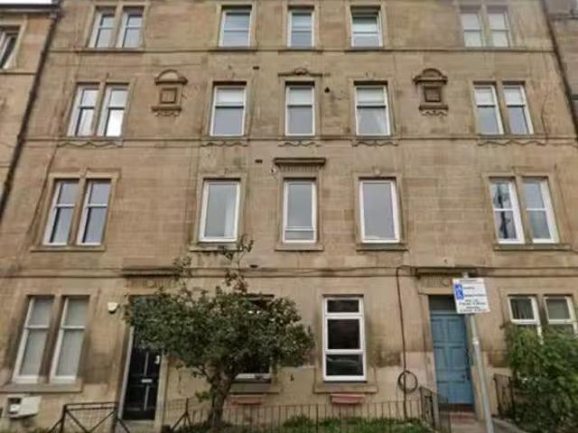 Charming 2 BR Property to rent in Roseburn Street, Murrayfield.