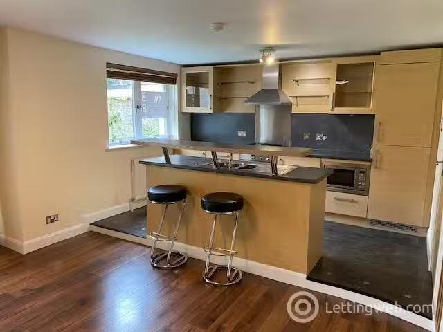 Charming 2 BR Property to rent in Riverside Drive, Ferryhill.