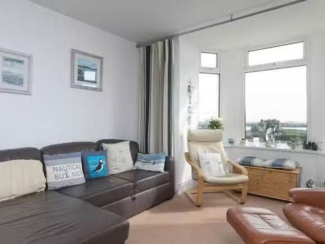 Cheap 2 BR Trearddur Bay