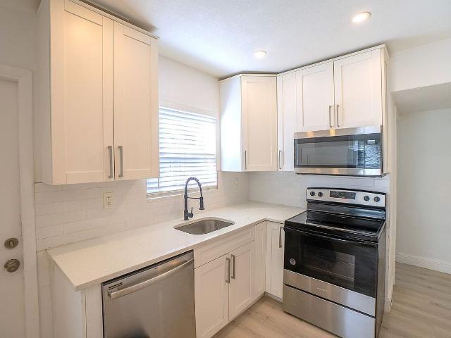 Charming 2 units building in Prime St. Pete Location 1 Bedroom Apartment for Rent at 626 23rd Ave S, St. Petersburg, FL 33705 Harbordale