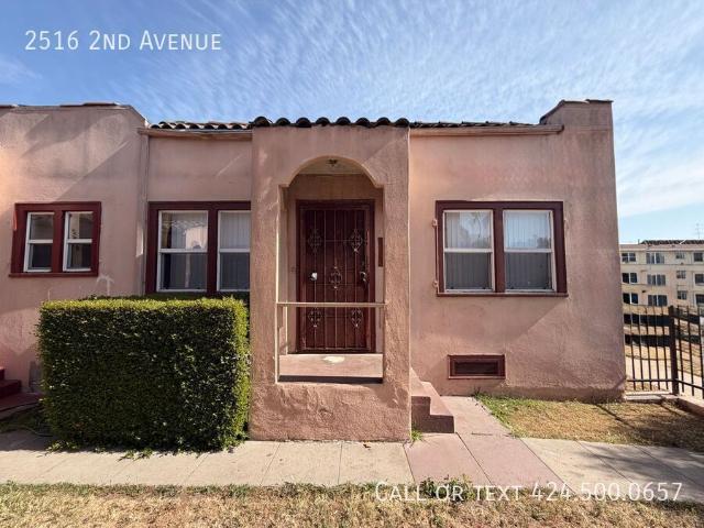 Charming 2BD/1BA in Historic West Adams