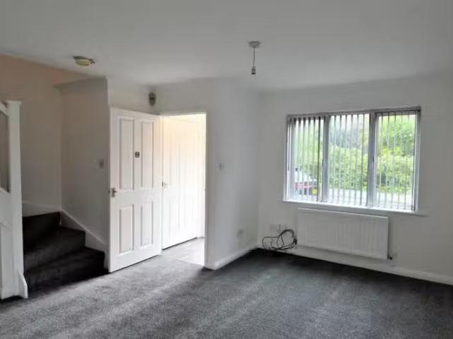 Rental! 3 BA 3 bedroom semi detached house for rent in Rannoch.
