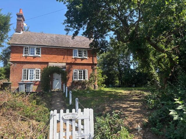 Charming 3 Bed Cottage with Large Garden to let in Woodbridge