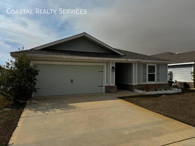 Charming 3 Bed Oasis with Granite Elegance – 146 Old Canoe Lane, Freeport!