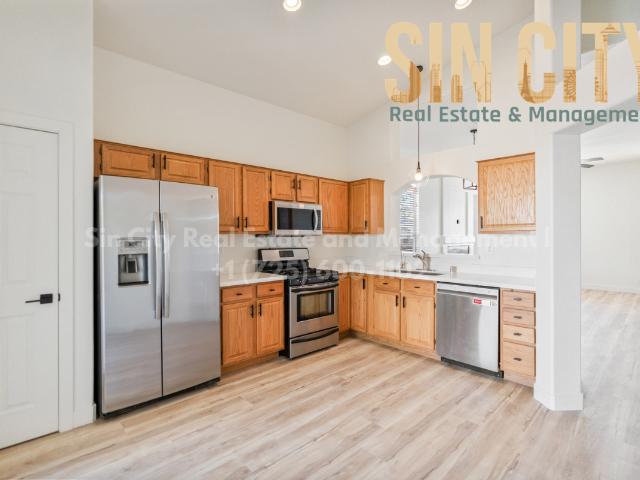 Stunning 3 Bed, 2 Bath Home with Solar Included in the Rent