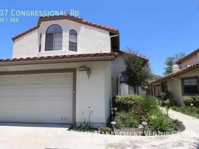 Charming 3 bedroom 3 bathroom home 737 Congressional Rd