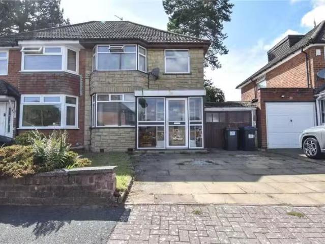 New 3 bedroom detached house for rent in Peters Avenue, Northf.