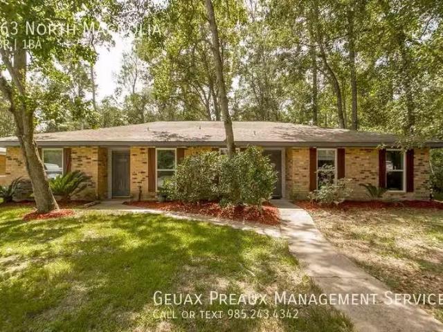 Charming 3 Bedroom Duplex with Spacious Yard and Private Patio.