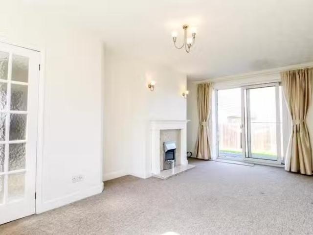 Cheap 3 bedroom house for rent in Blanchards, Chipping Sodbury.