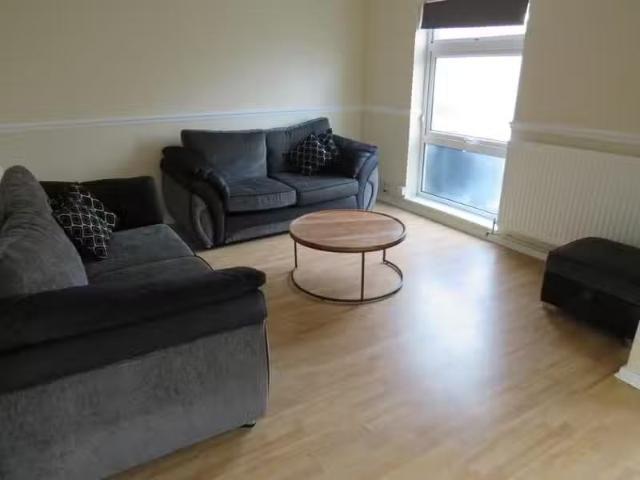 New 3 bedroom house for rent in Honeysuckle Gardens, HATFIELD.