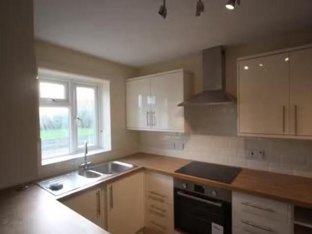 New 3 bedroom house for rent in Meadow Road, Alcester, B49