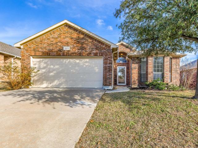 Charming 3 Bedroom Home in Fort Worth’s Tehama Ridge Community