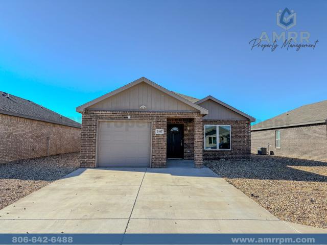 Charming 3 Bedroom Home – Space, Style, and Comfort!