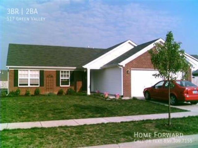 Stunning 3 Bedroom Lexington Home with 2 Full Baths and a large back yard