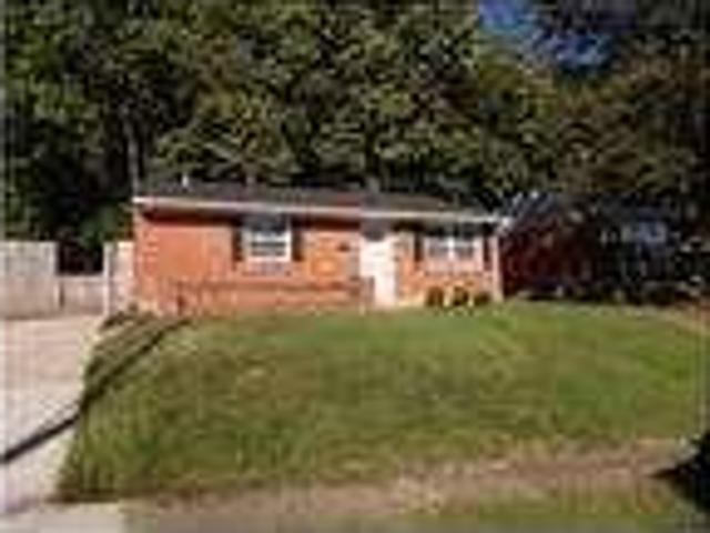 Charming 3 bedroom ranch Just rehabbed! Ready to Move in!