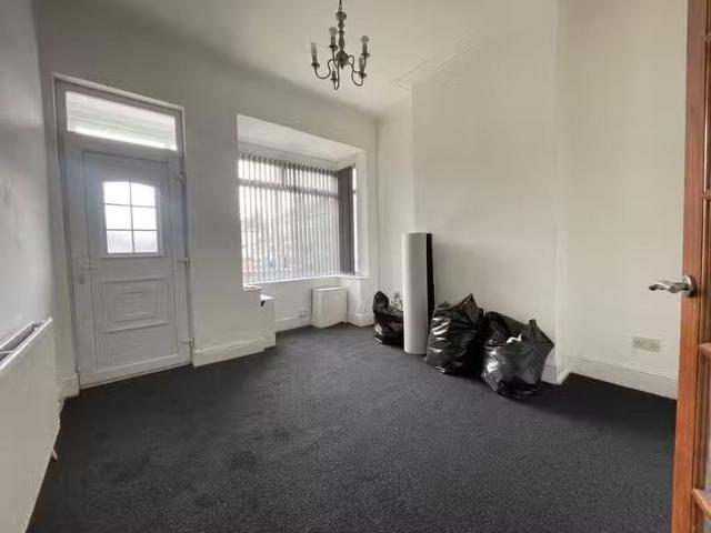 Just in! 3 bedroom terraced house for rent in Westbourne Road.